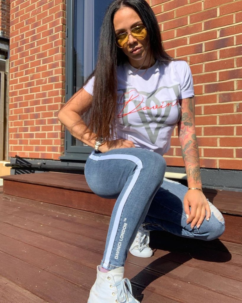 This Bikini Model Says She Can't Find True Love Because She Is Way Too ...